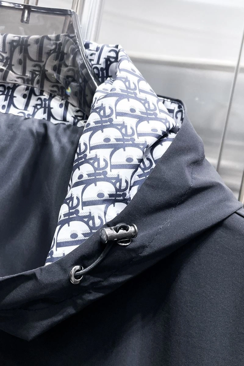 Bargain Christian Dior Outwear