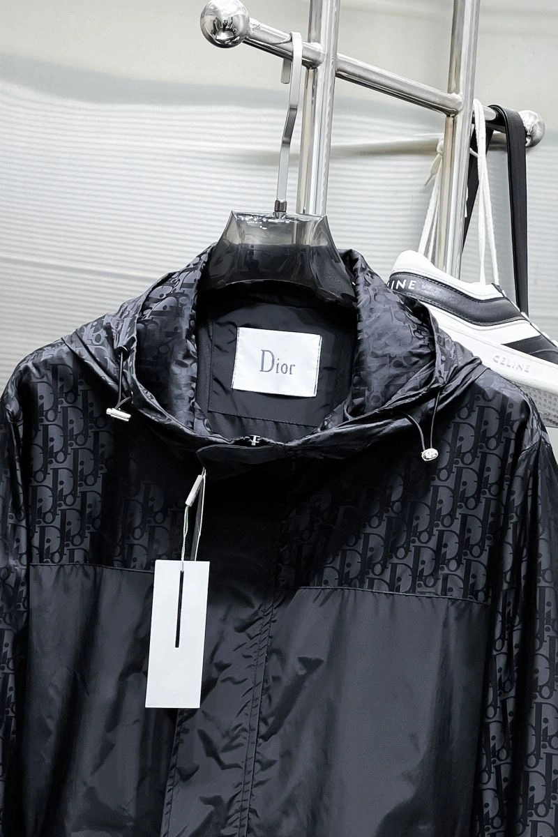 Bargain Christian Dior Outwear