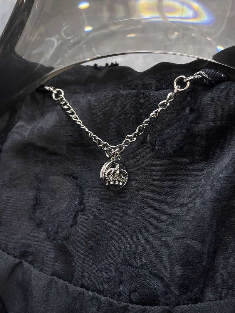 Affordable Christian Dior Outwear