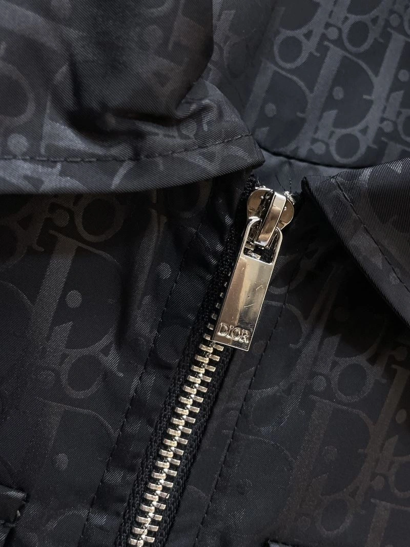 Legit Christian Dior Outwear