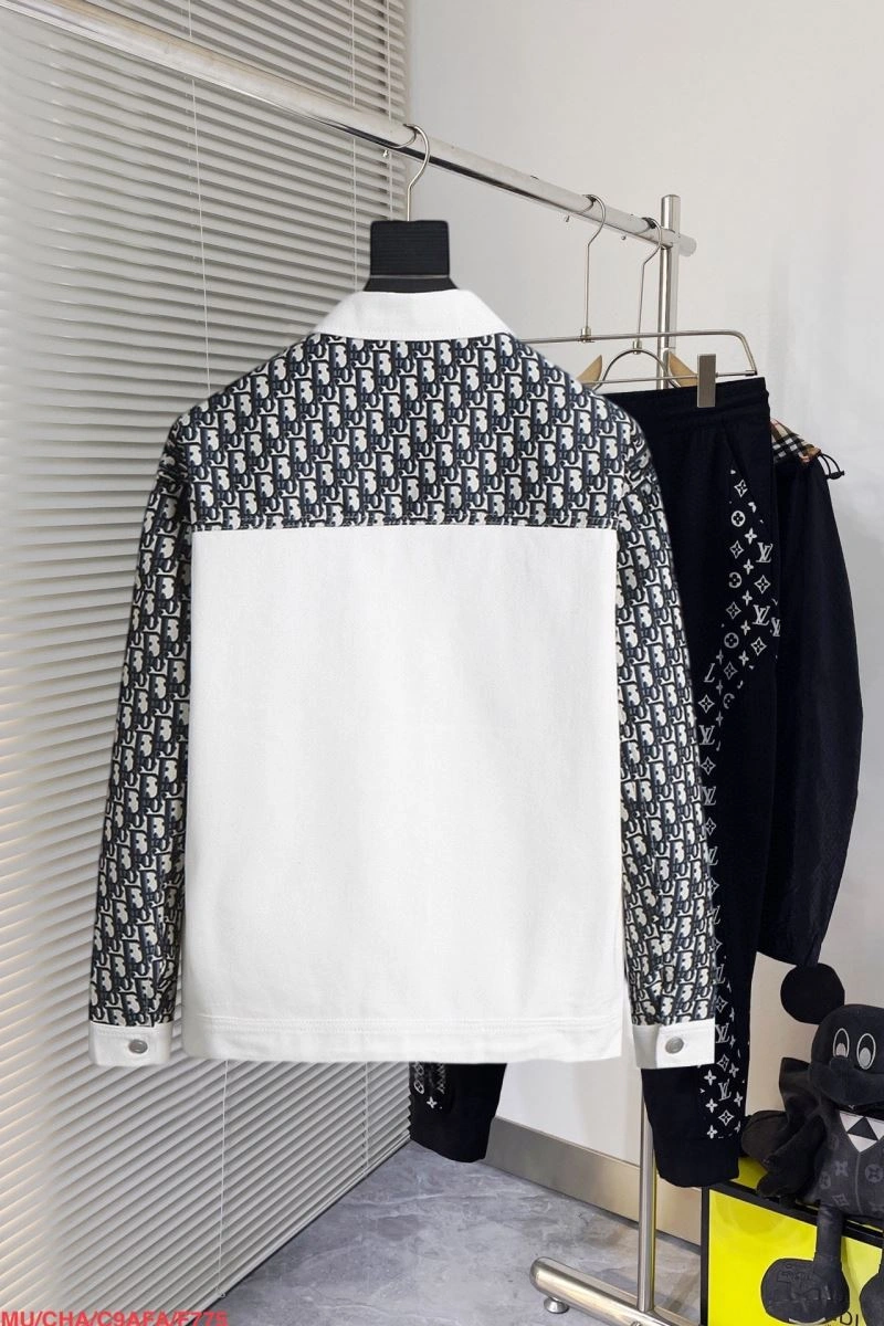 Indistinguishable Christian Dior Outwear