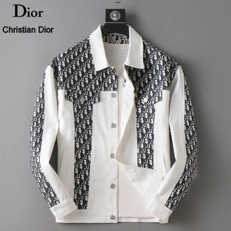 Indistinguishable Christian Dior Outwear