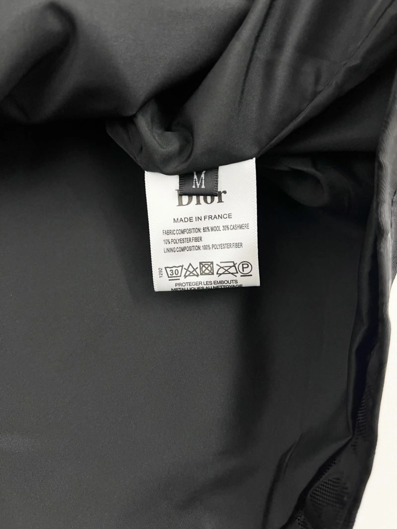 Low-cost Christian Dior Outwear