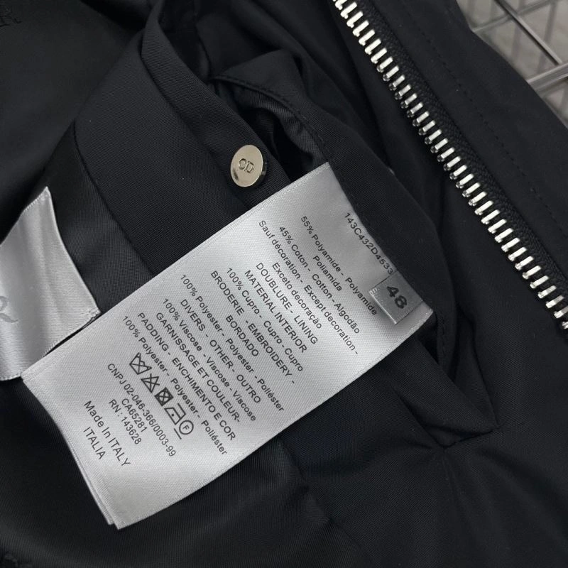 Indistinguishable Christian Dior Outwear