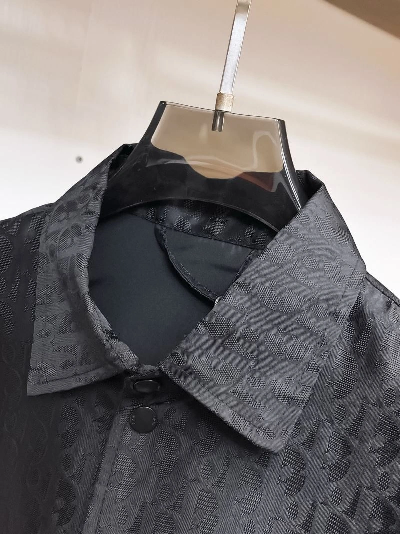 Indistinguishable Christian Dior Outwear