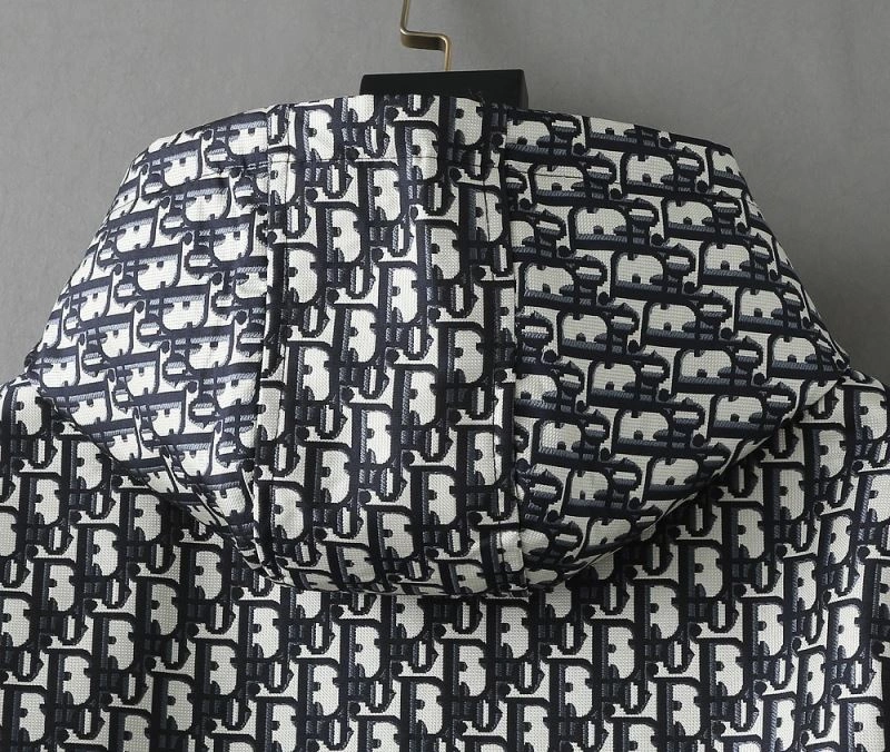 Legit Christian Dior Outwear