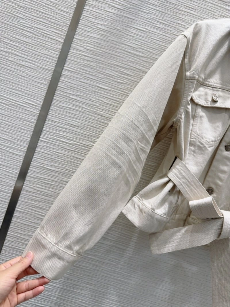 Bargain Christian Dior Outwear