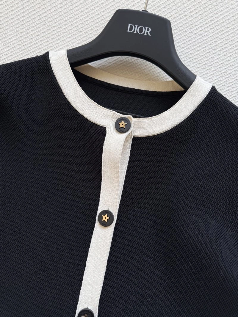 Top mirror Christian Dior Outwear