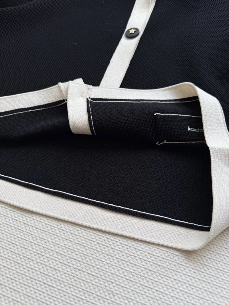 Top mirror Christian Dior Outwear