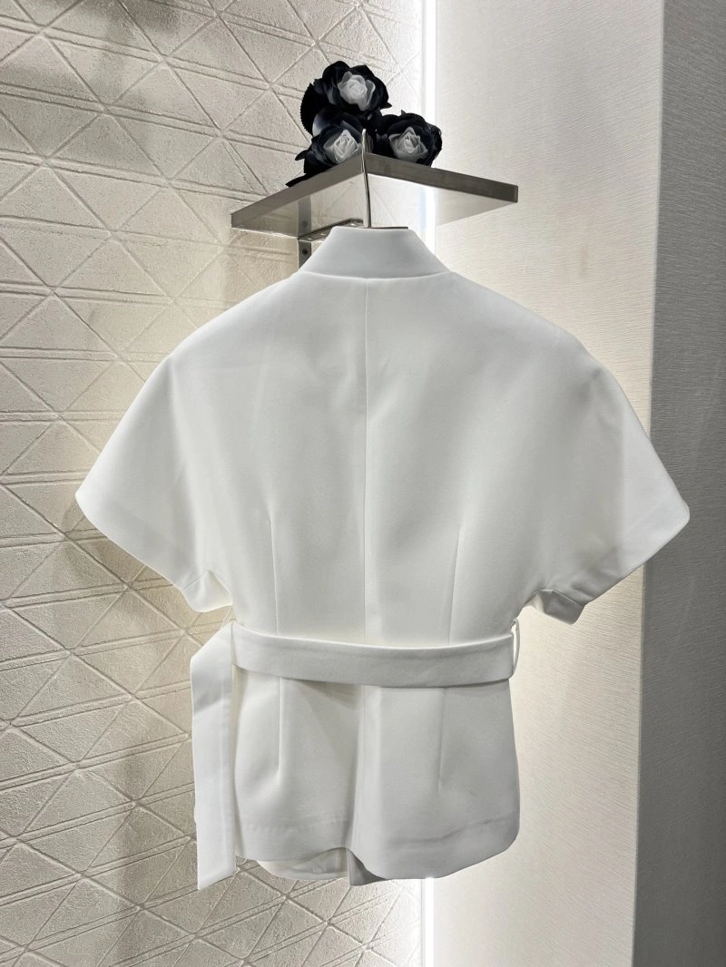 Bargain Christian Dior Outwear