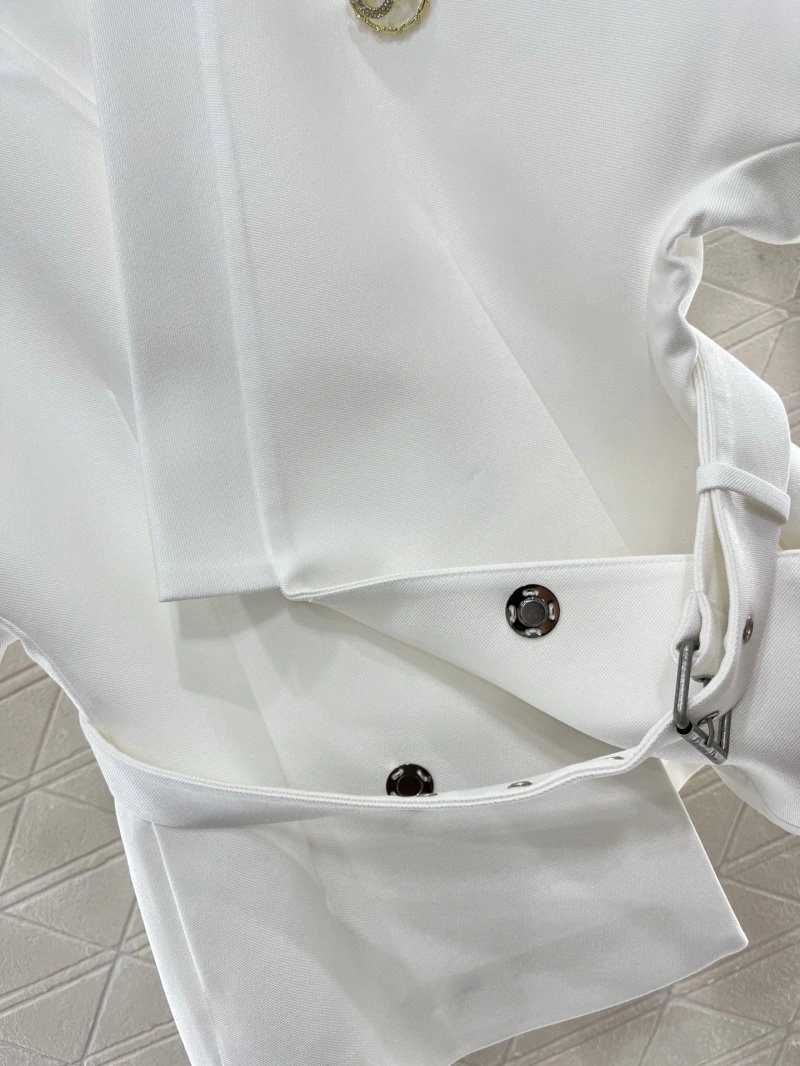 Bargain Christian Dior Outwear