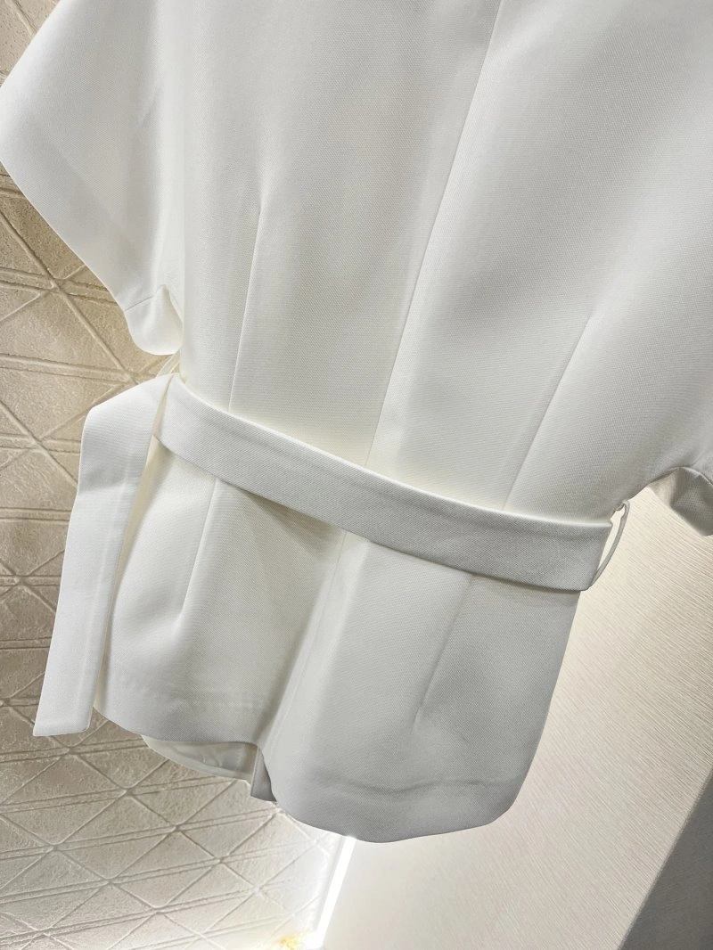 Bargain Christian Dior Outwear