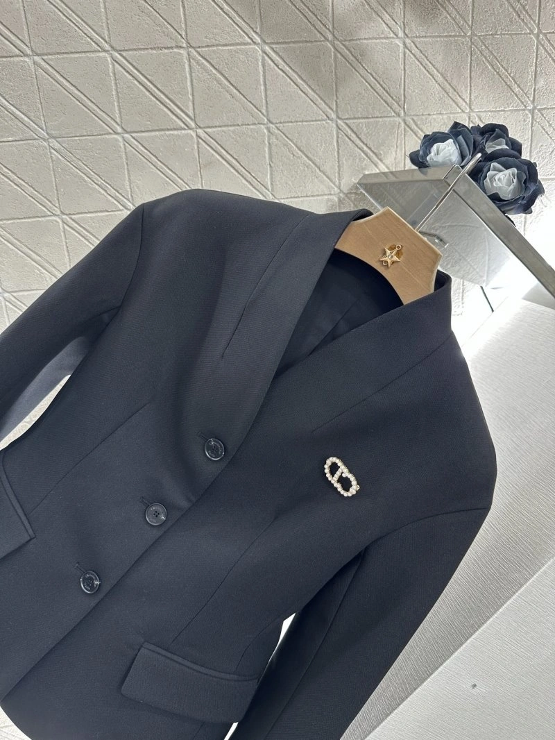 Budget-friendly Christian Dior Outwear