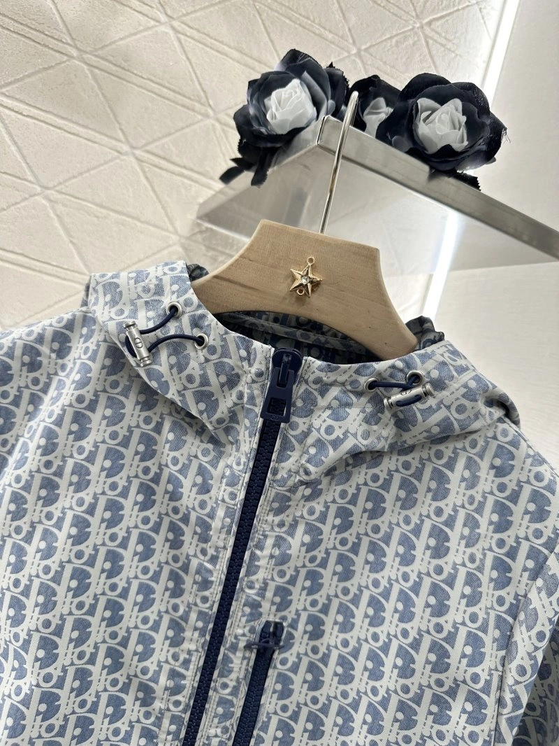 Legit Christian Dior Outwear