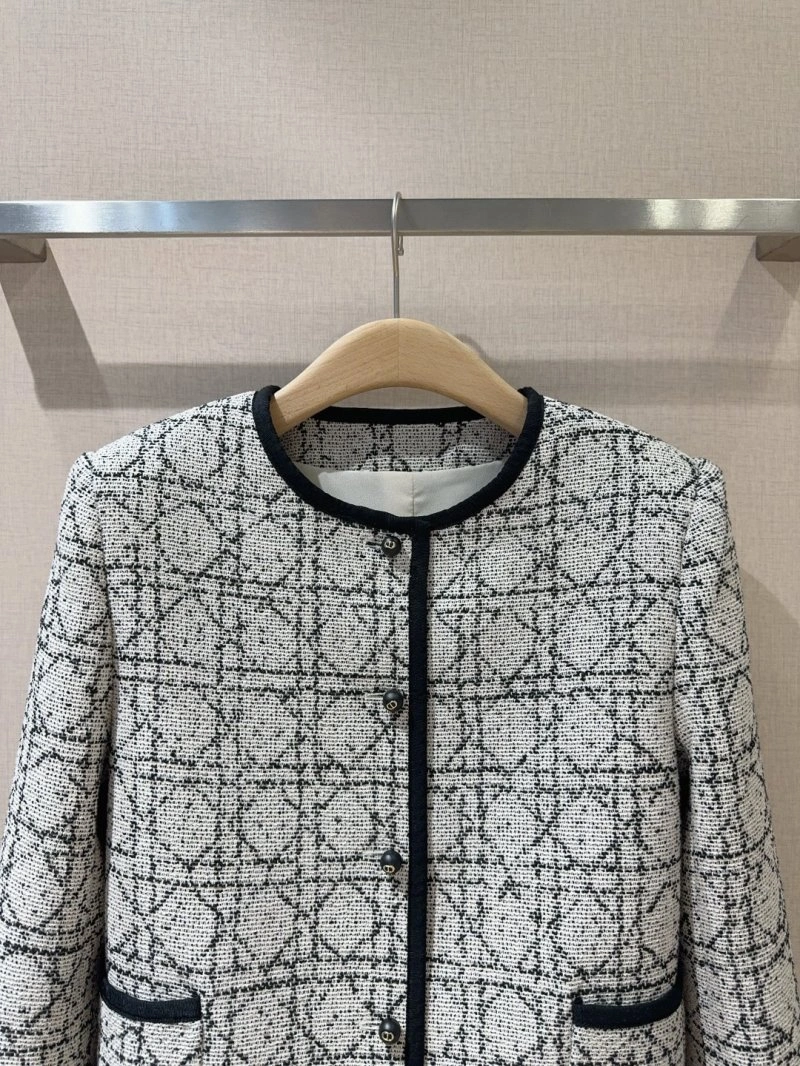 Legit Christian Dior Outwear
