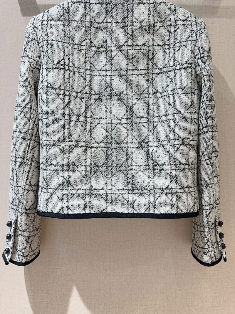 Legit Christian Dior Outwear