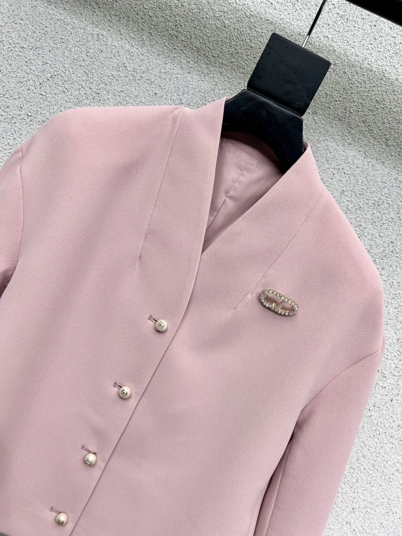Affordable Christian Dior Outwear