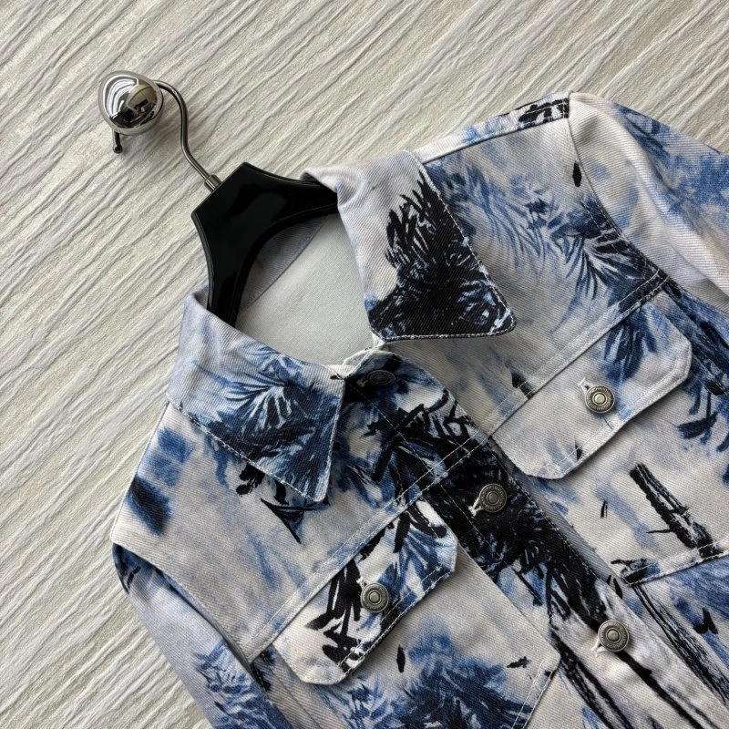 Bargain Christian Dior Outwear