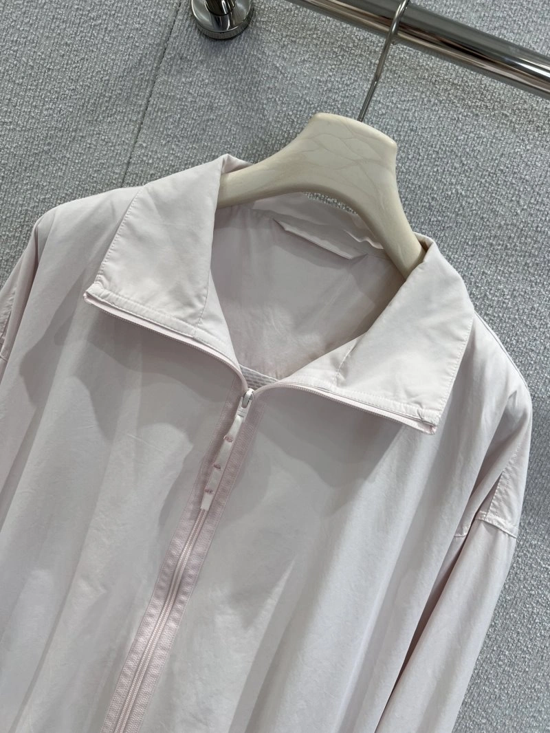 Inexpensive Christian Dior Outwear