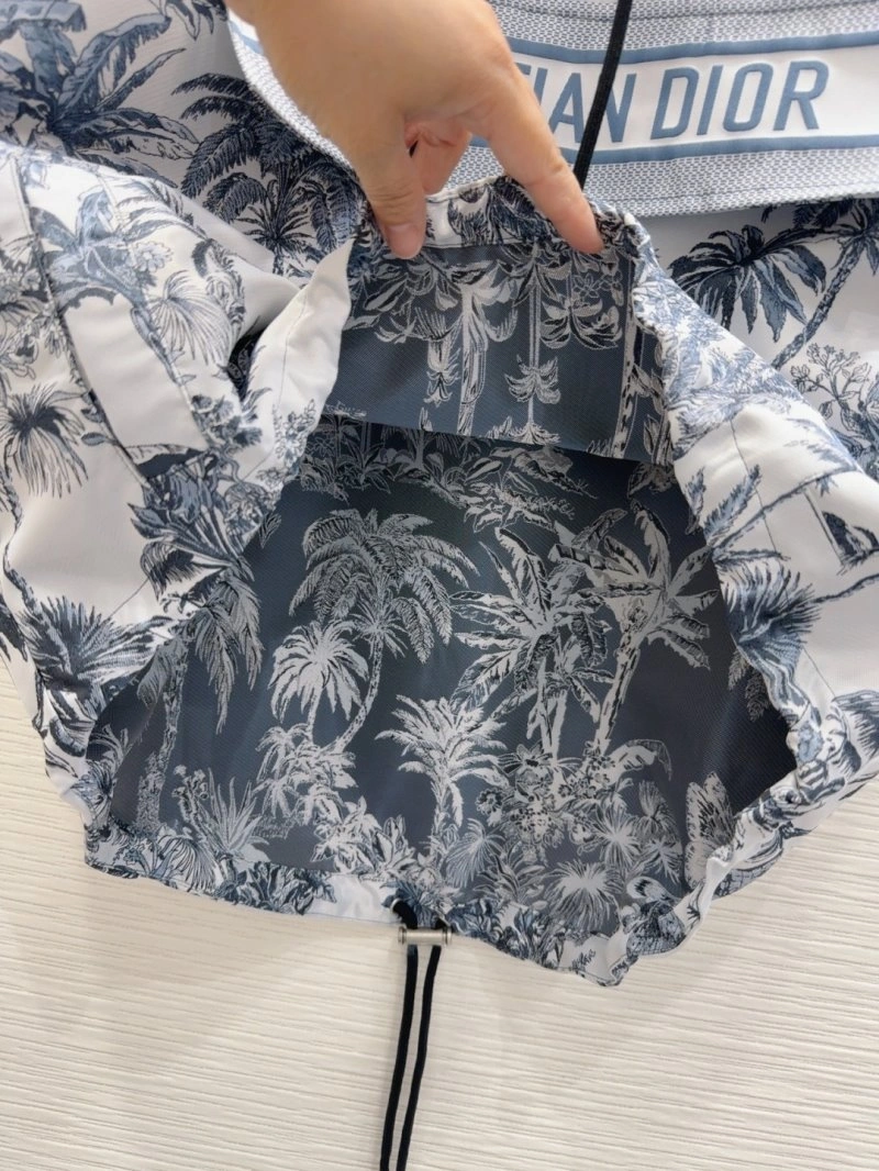 Bargain Christian Dior Outwear