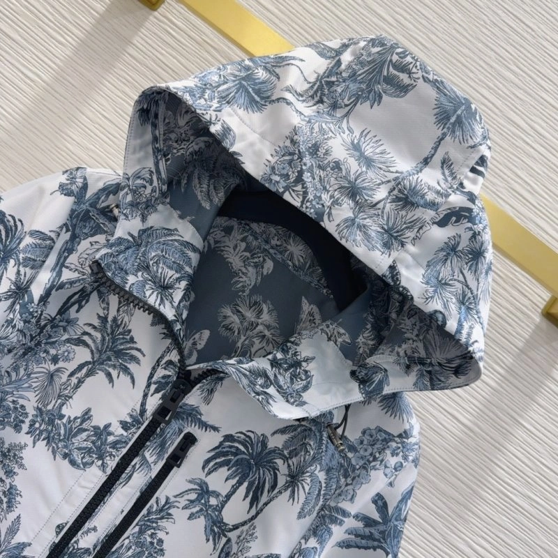 Cut-rate Christian Dior Outwear