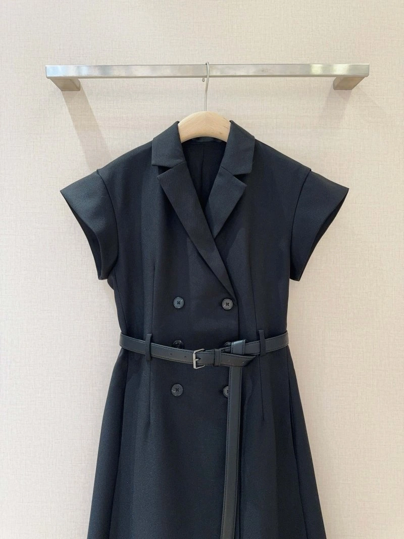 Discounted Christian Dior Outwear