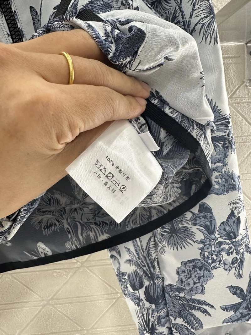 Cut-rate Christian Dior Outwear