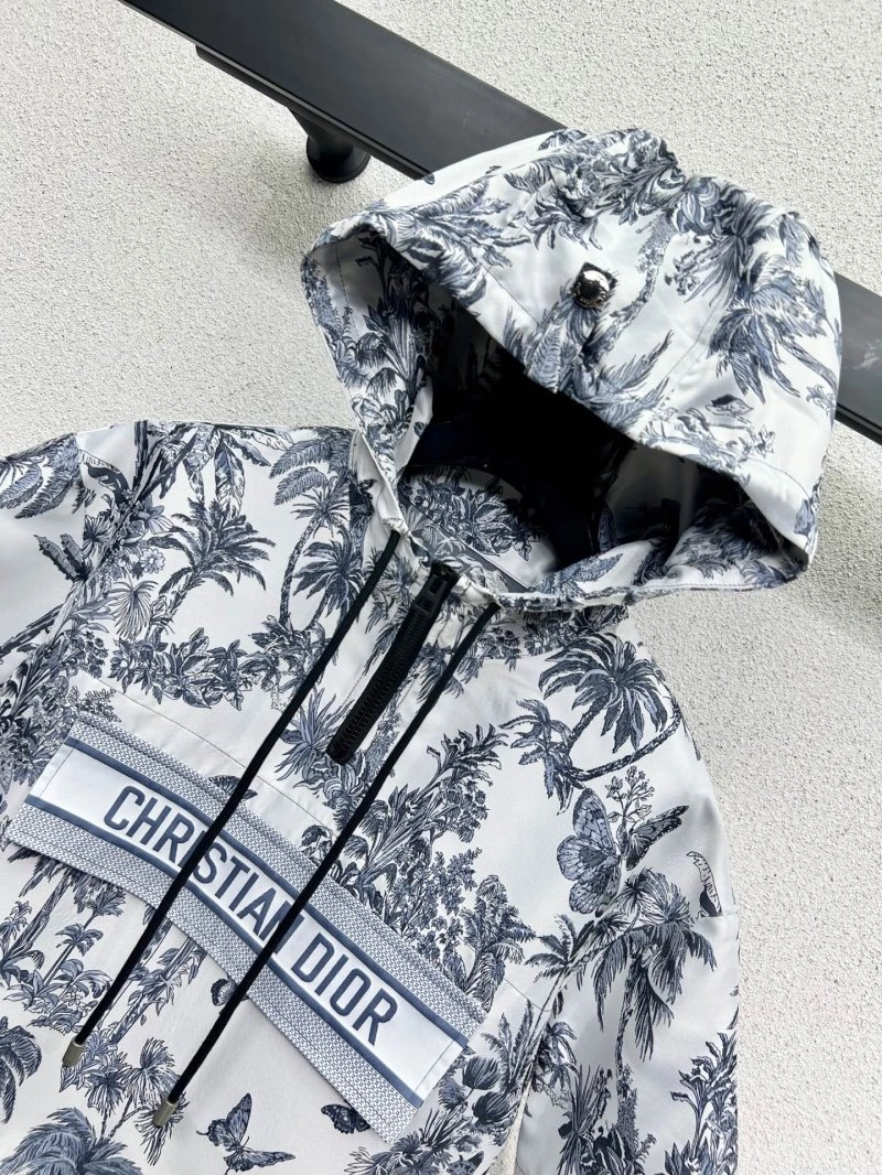 Inexpensive Christian Dior Outwear