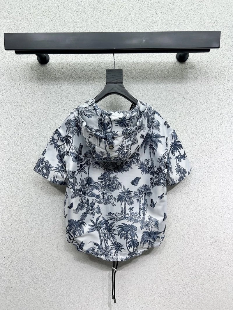 Inexpensive Christian Dior Outwear