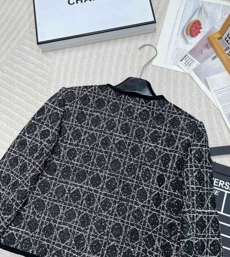 Legit Christian Dior Outwear