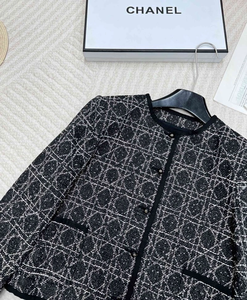 Legit Christian Dior Outwear