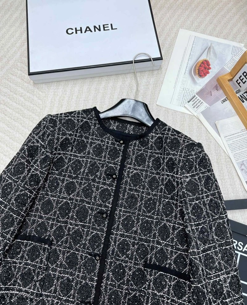 Legit Christian Dior Outwear