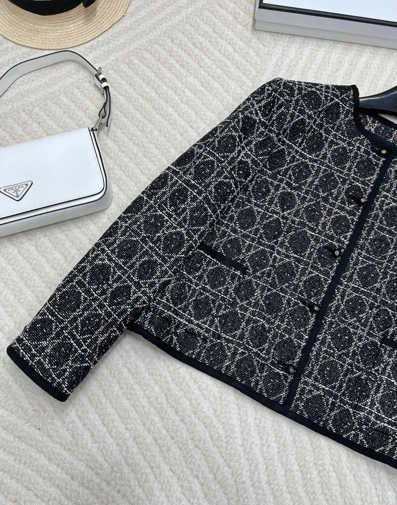 Legit Christian Dior Outwear