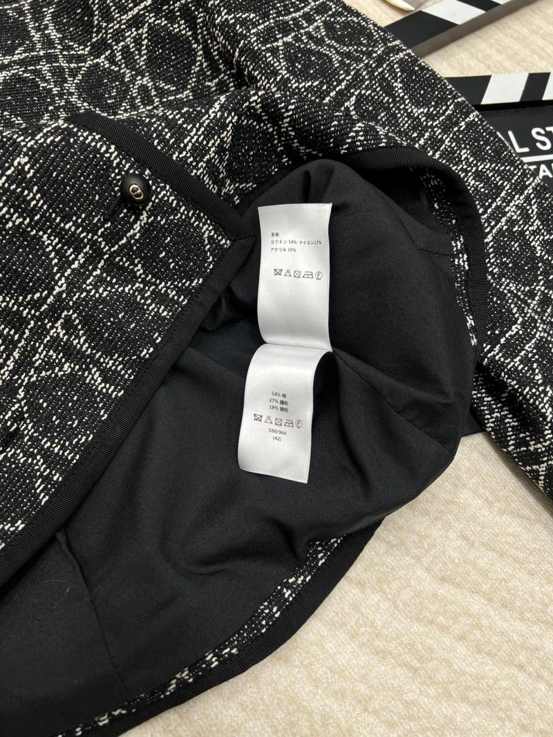 Legit Christian Dior Outwear