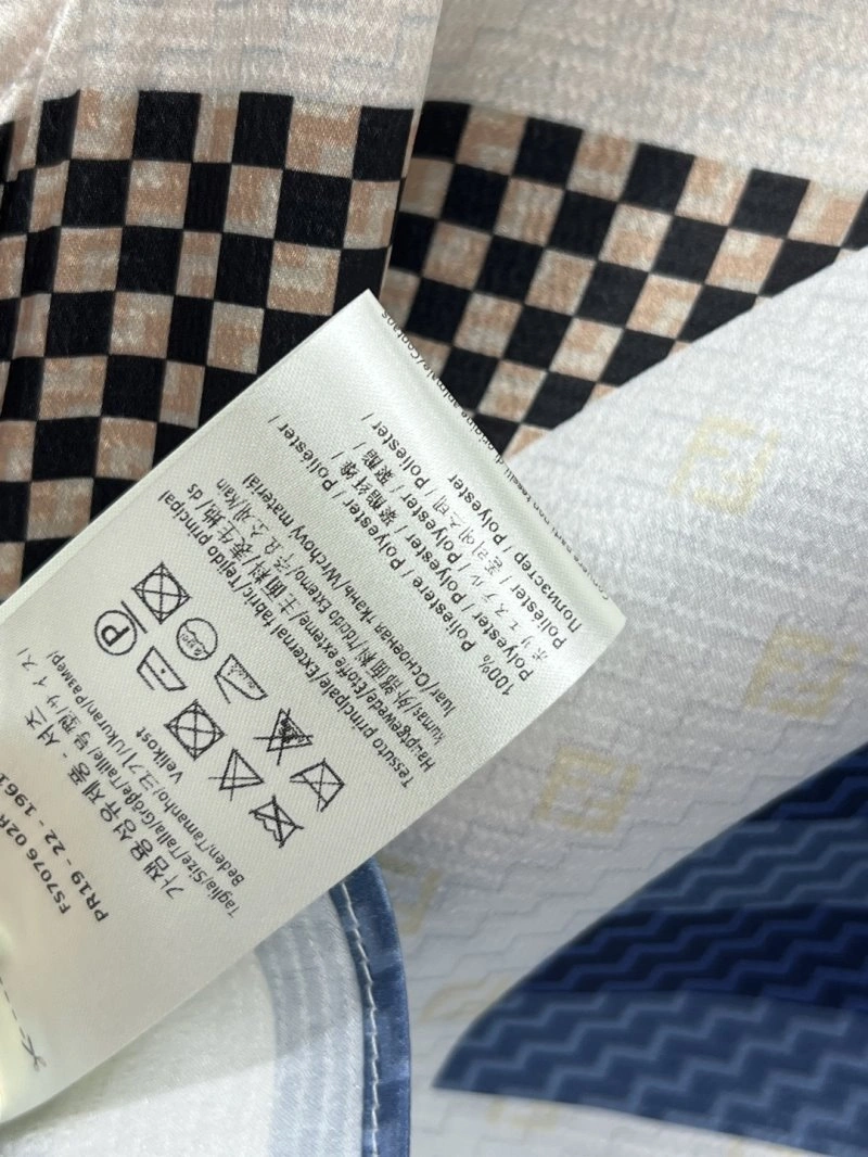 Bargain Christian Dior Outwear