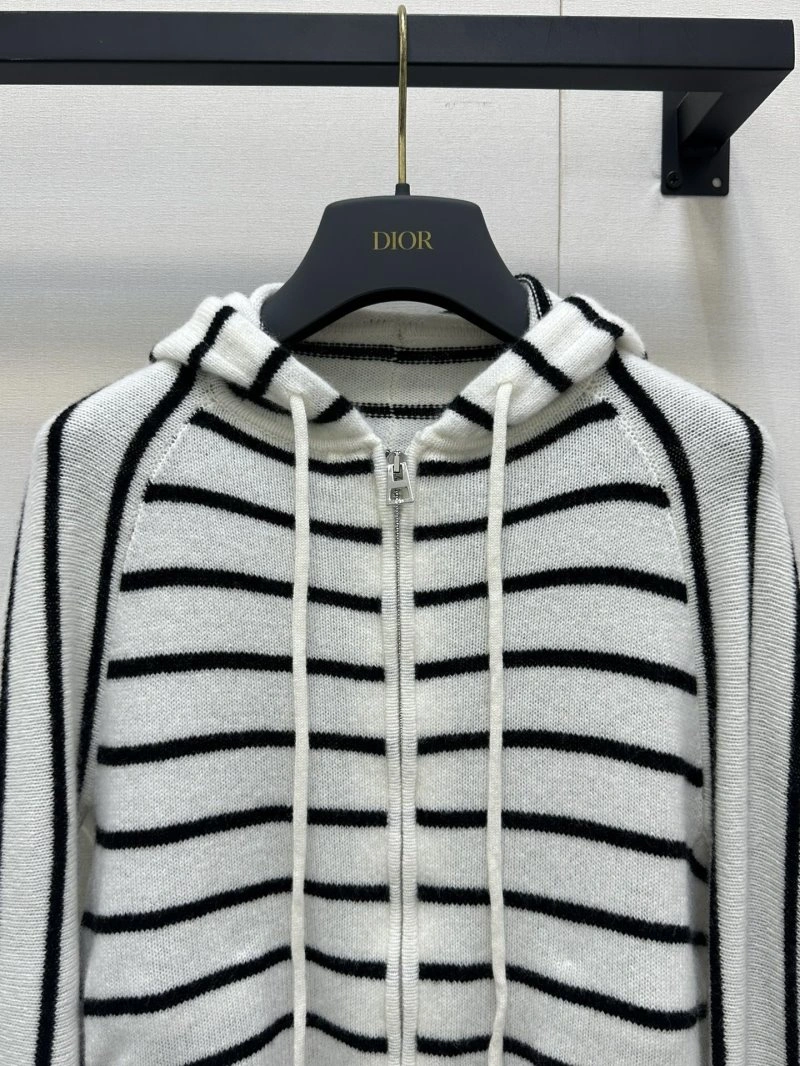 High accuracy Christian Dior Outwear