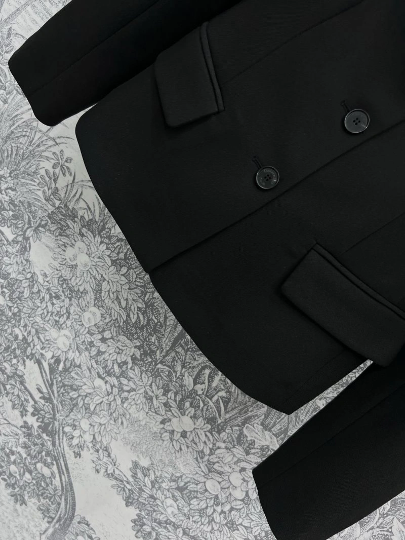Official Christian Dior Outwear