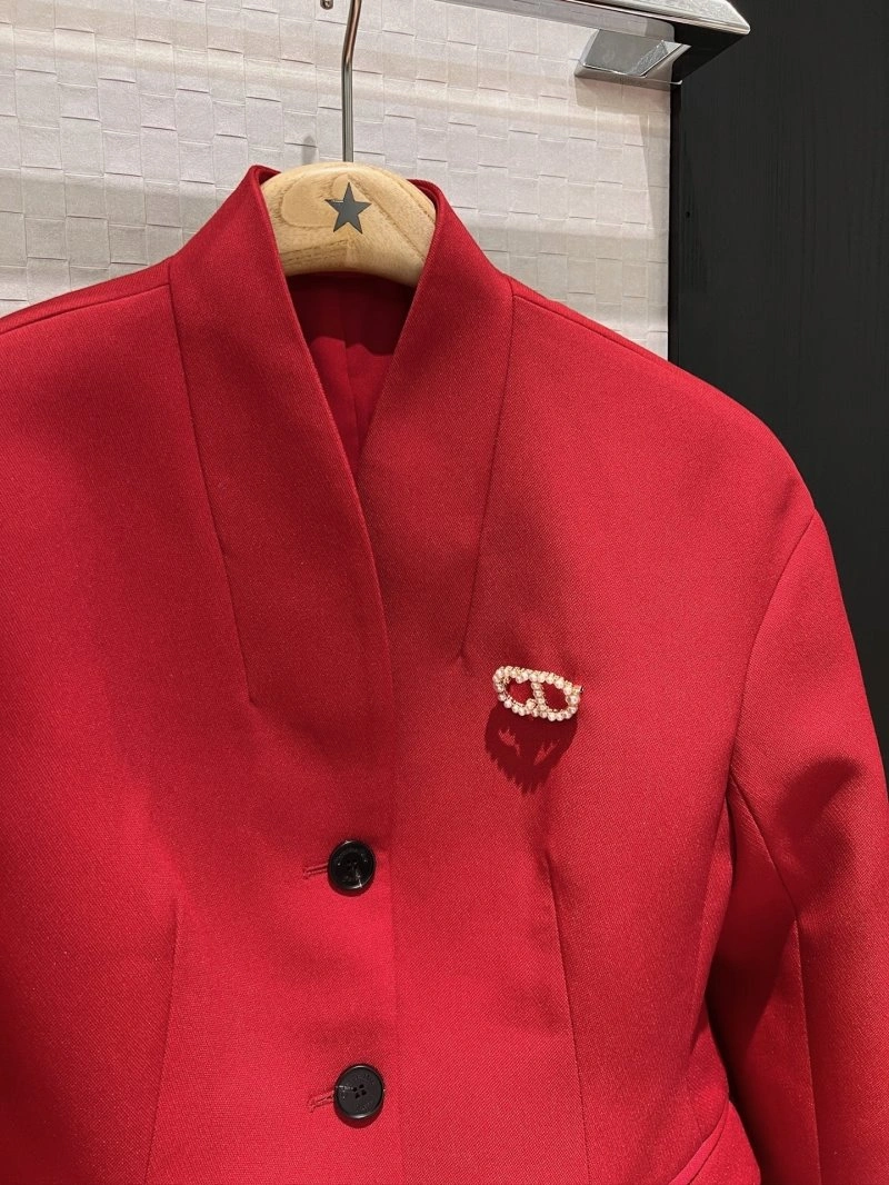 Low-cost Christian Dior Outwear