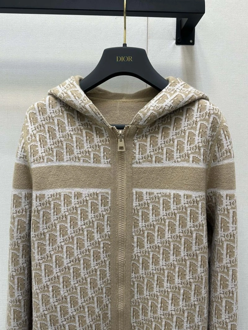 Bargain Christian Dior Outwear
