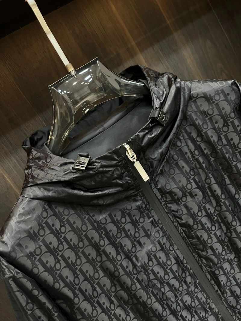 Low-cost Christian Dior Outwear