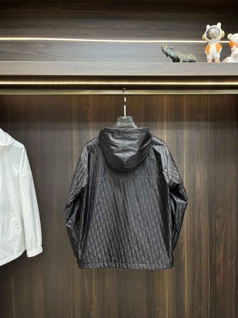 Low-cost Christian Dior Outwear