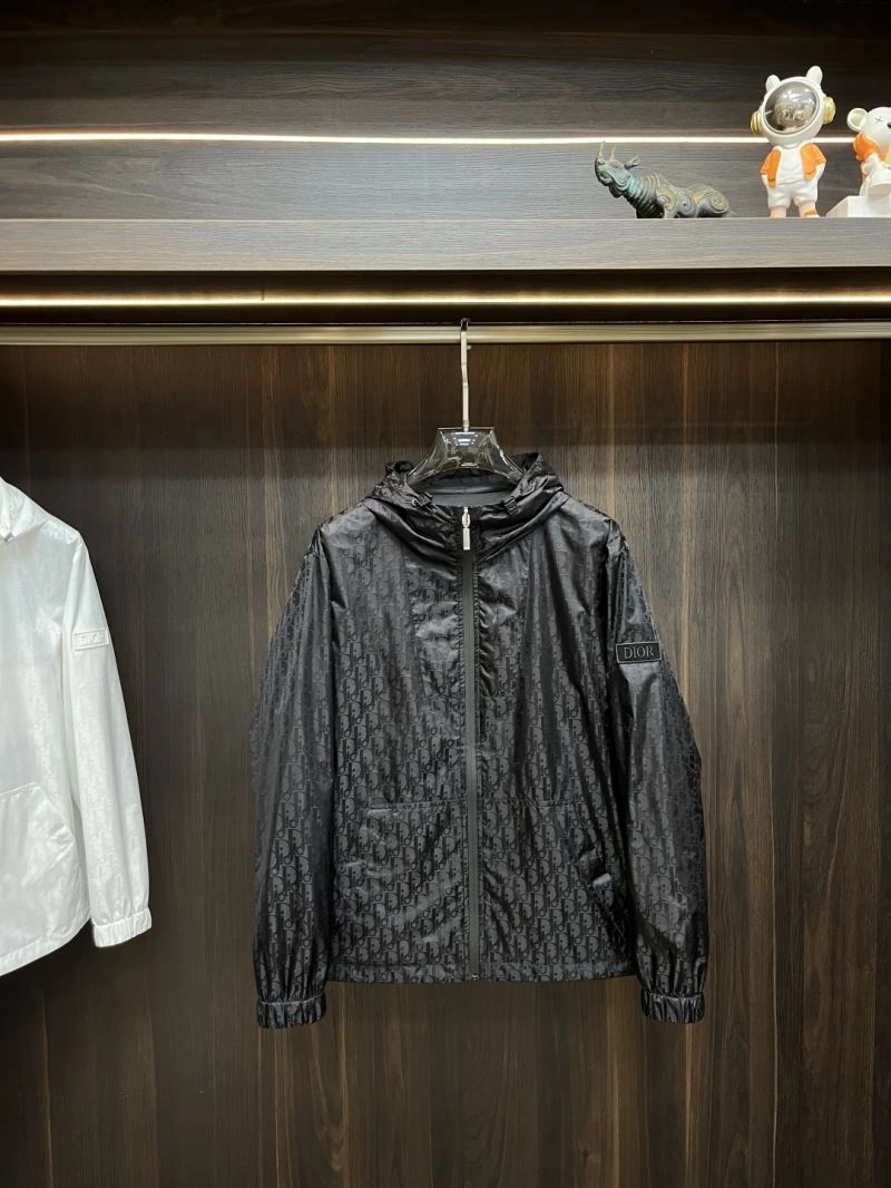 Low-cost Christian Dior Outwear