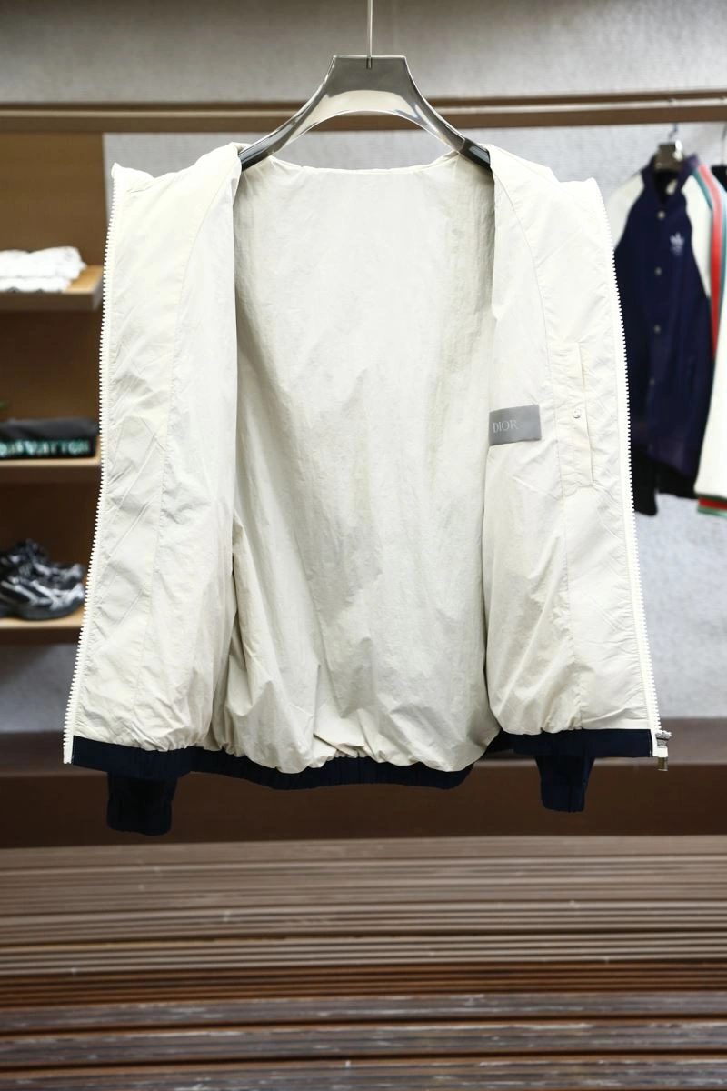 Low-cost Christian Dior Outwear