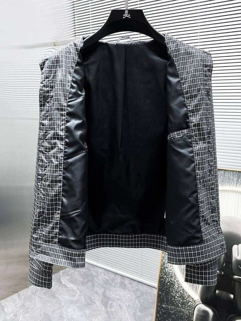 Top mirror Christian Dior Outwear