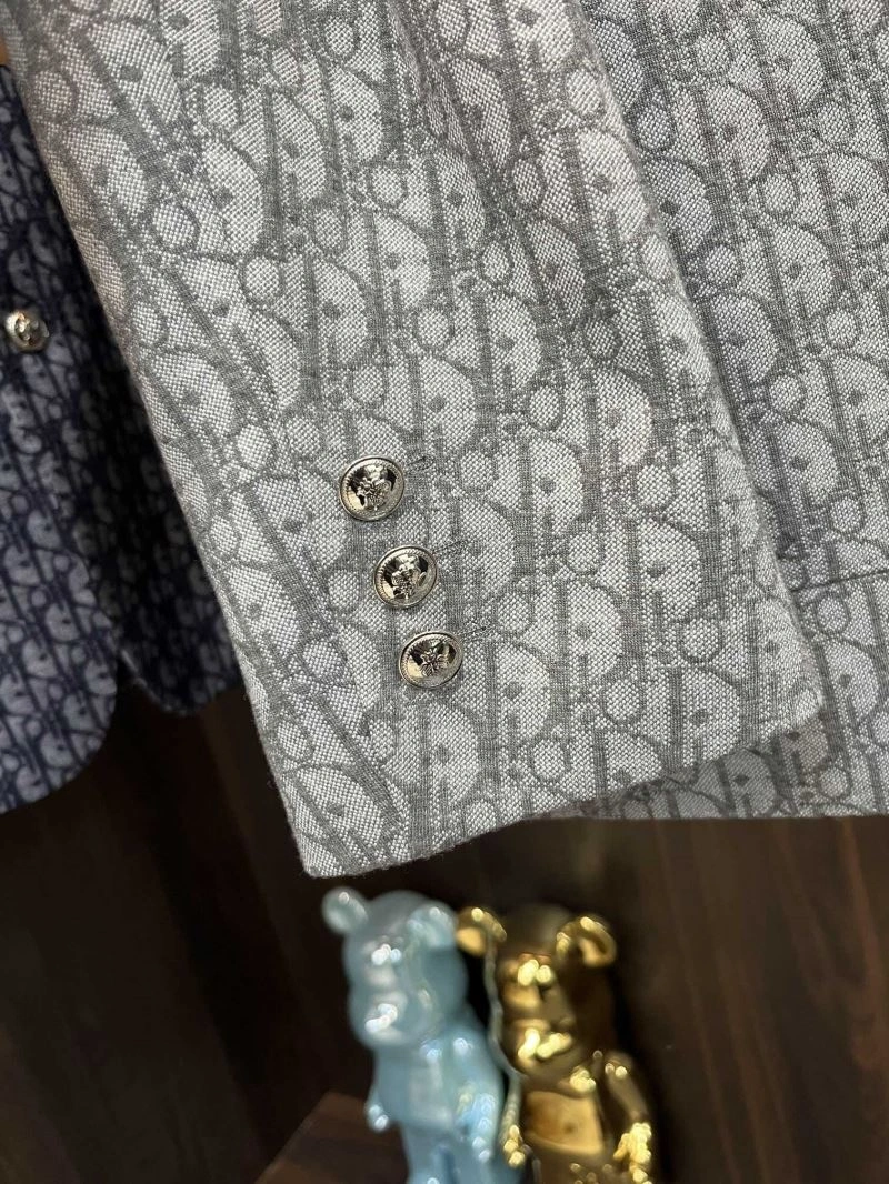 High fidelity Christian Dior Outwear