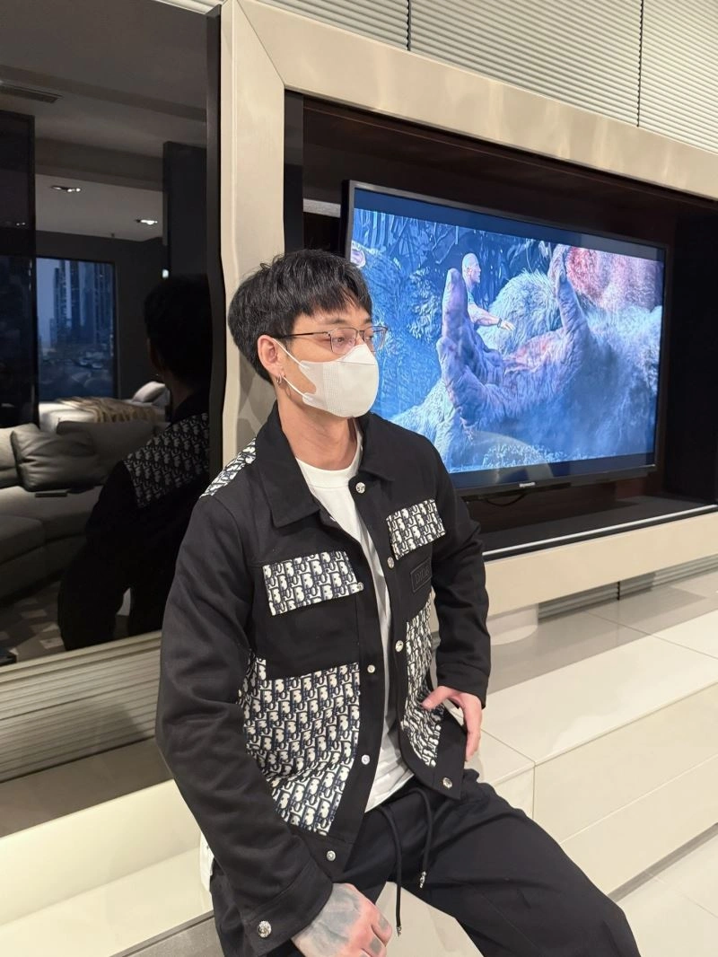 Value-priced Christian Dior Outwear