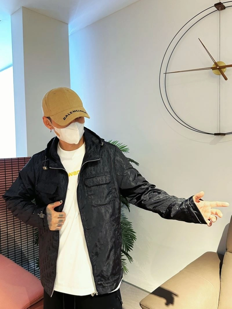 Real Christian Dior Outwear