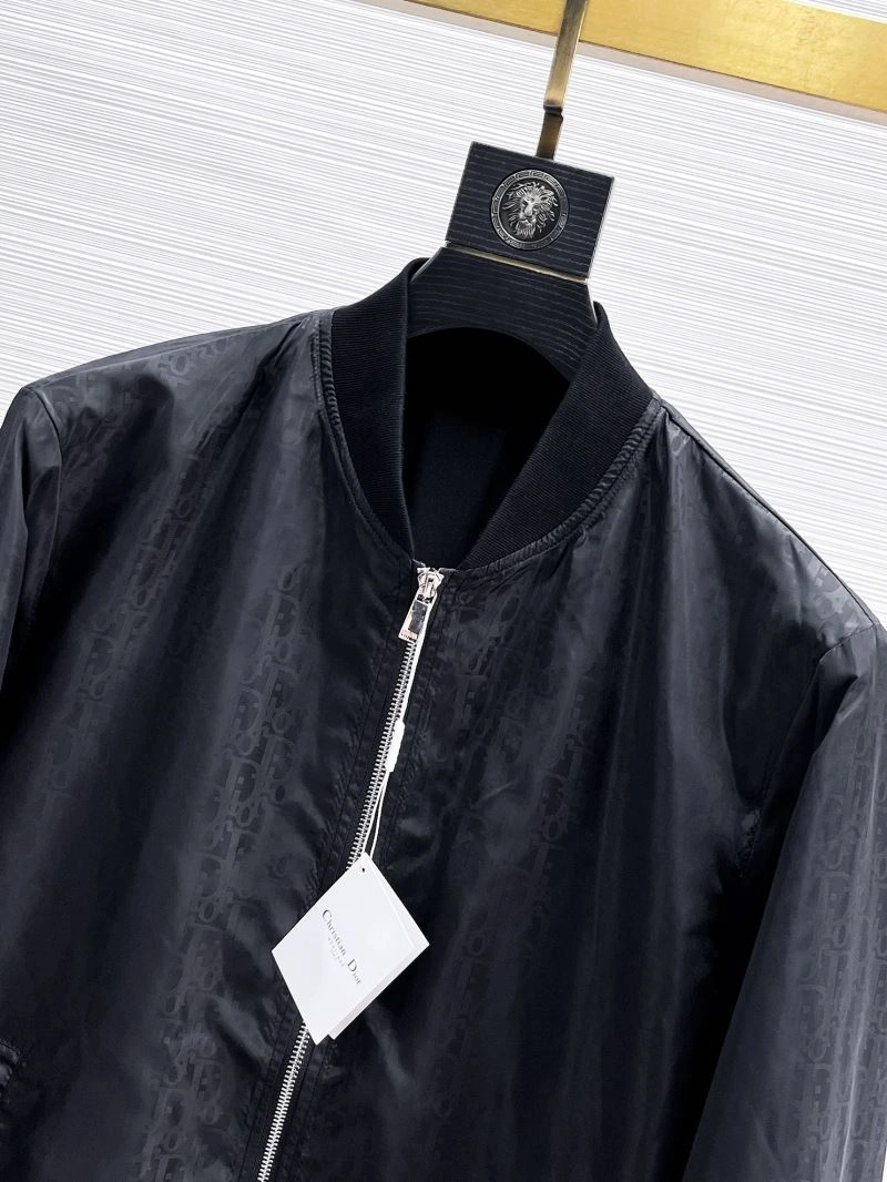 Indistinguishable Christian Dior Outwear