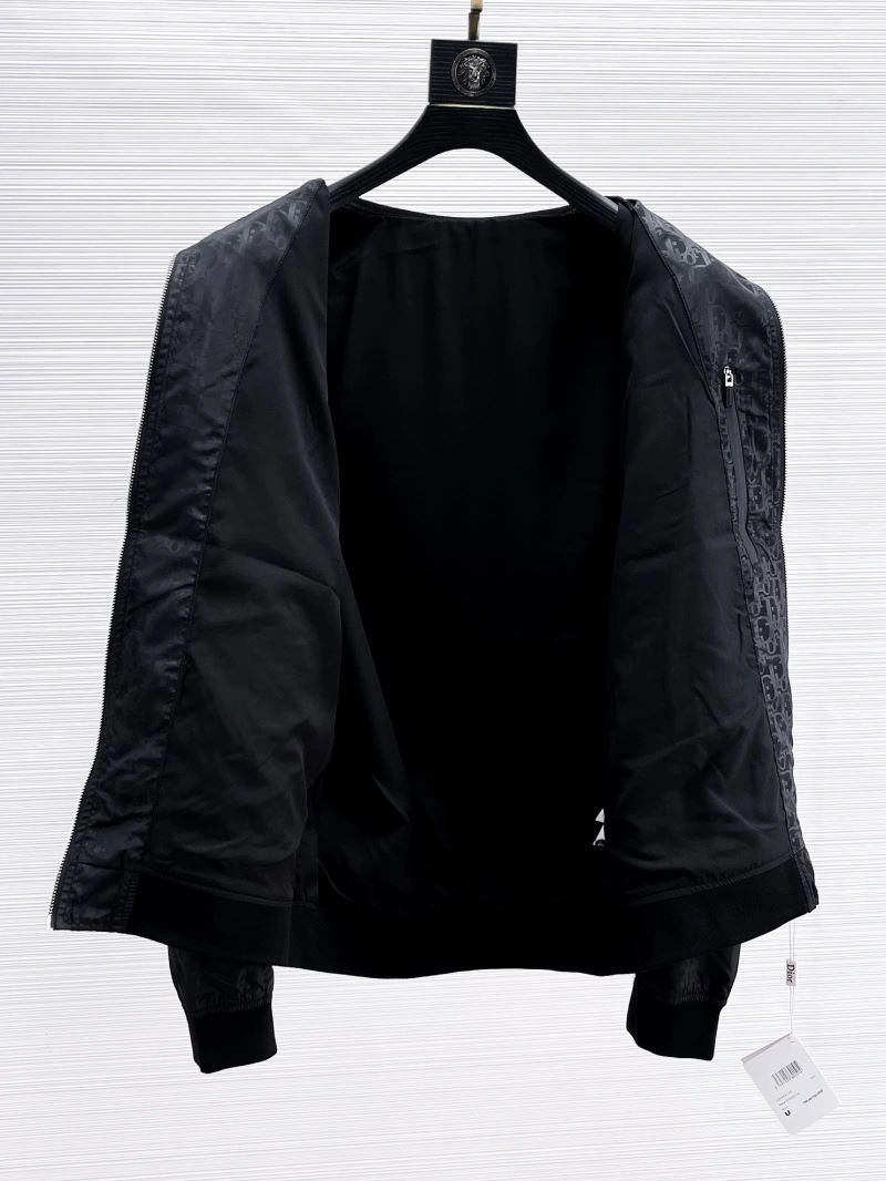 Indistinguishable Christian Dior Outwear
