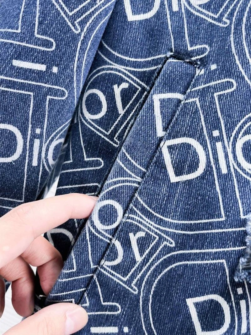 Low-cost Christian Dior Outwear